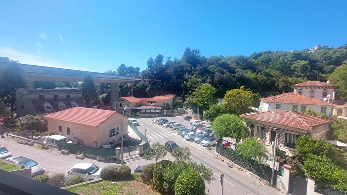 Appartement à louer - Nice, Rimiez - 3 pièces - 2 chambres