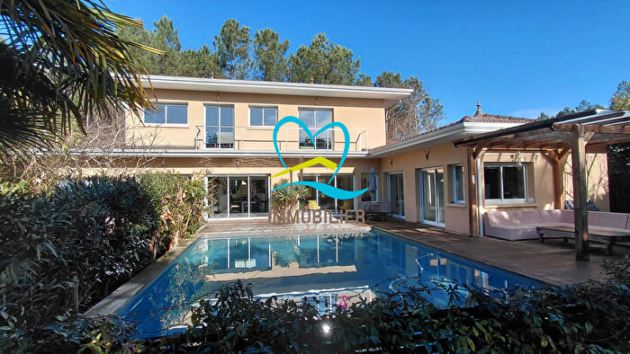 Maison à vendre - Lège-Cap-Ferret - 6 pièces - 4 chambres