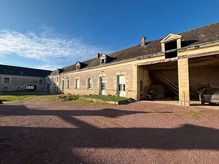 Maison à vendre - Ligré - 8 pièces - 6 chambres