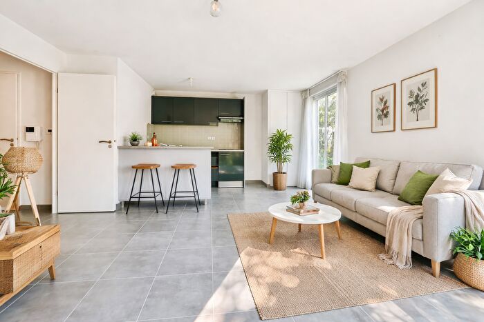 Appartement à louer - Toulouse, Saint-Martin du Touch - 3 pièces - 2 chambres