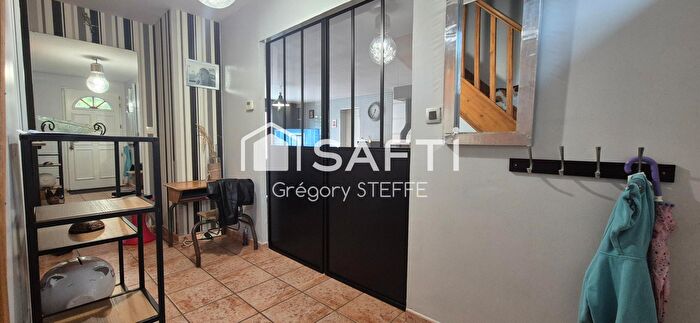 Maison à vendre - Beuvry-la-Forêt - 6 pièces - 4 chambres