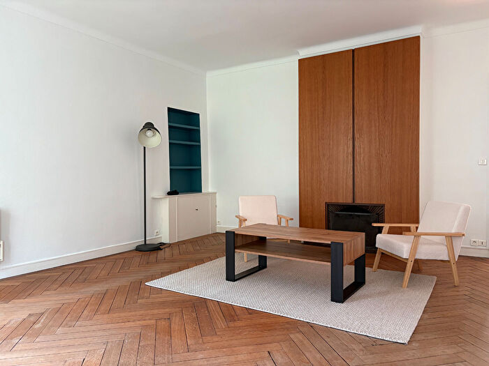 Appartement à louer - Nantes, Centre-ville - 4 pièces - 3 chambres