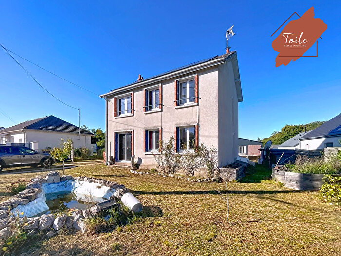 Maison à vendre - Ligny-le-Ribault - 5 pièces - 3 chambres