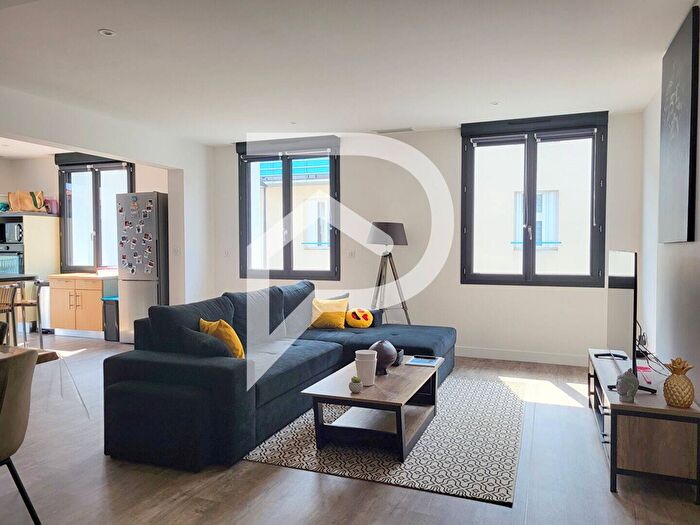 Artix - Appartement 4 pièces à louer
