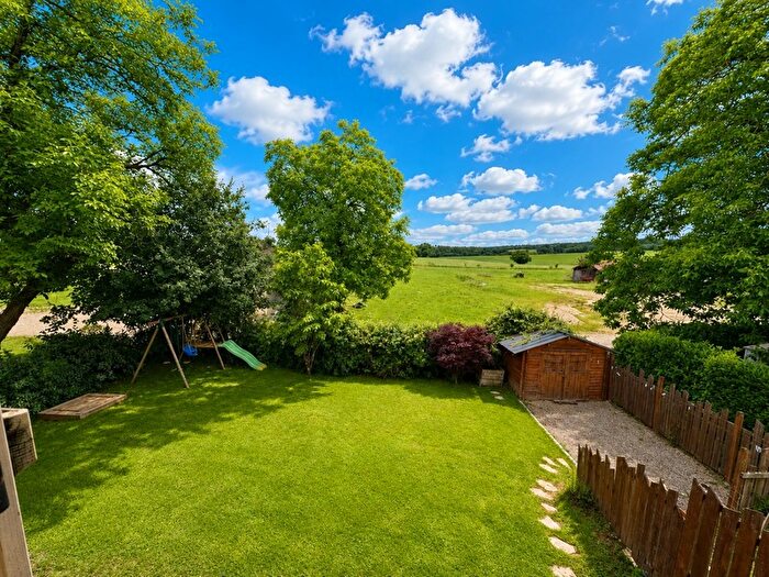 Maison 6 pièces à Malange, à vendre