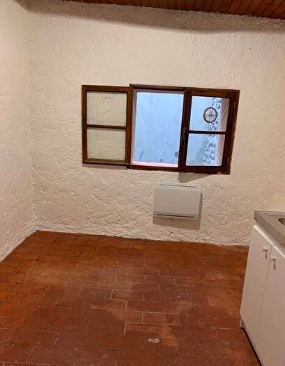 Appartement à louer - Trets - 1 pièce