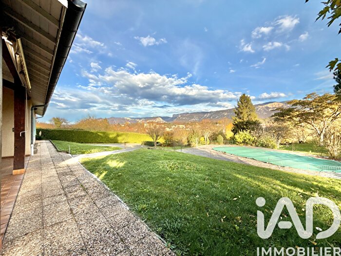 Maison à vendre - Saint-Jean-en-Royans - 7 pièces - 5 chambres