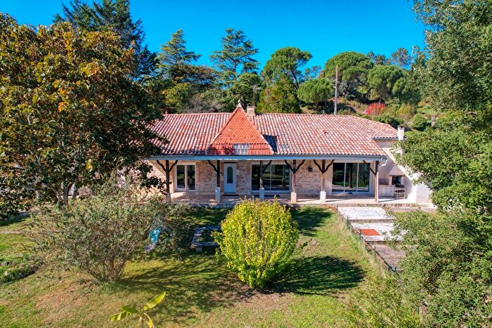 Villeneuve-sur-Lot, Zone rurale Nord - Maison 6 pièces à vendre