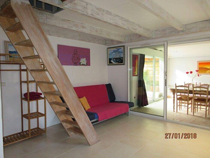 Appartement 1 pièce à louer - Exterieurs, Fréjus