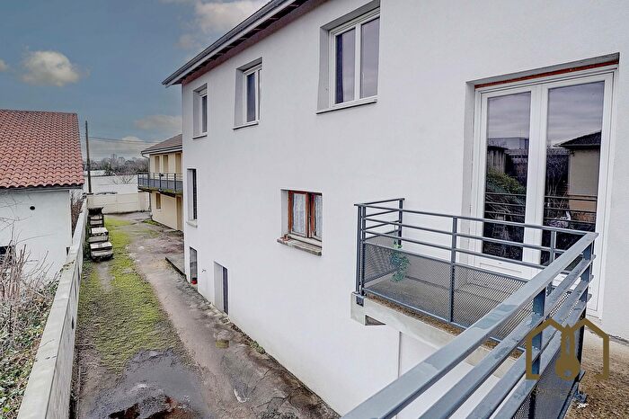 Maison 3 pièces à Villeurbanne, Saint-Jean, à vendre