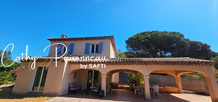 Maison à vendre - Roquebrune-sur-Argens - 6 pièces - 4 chambres