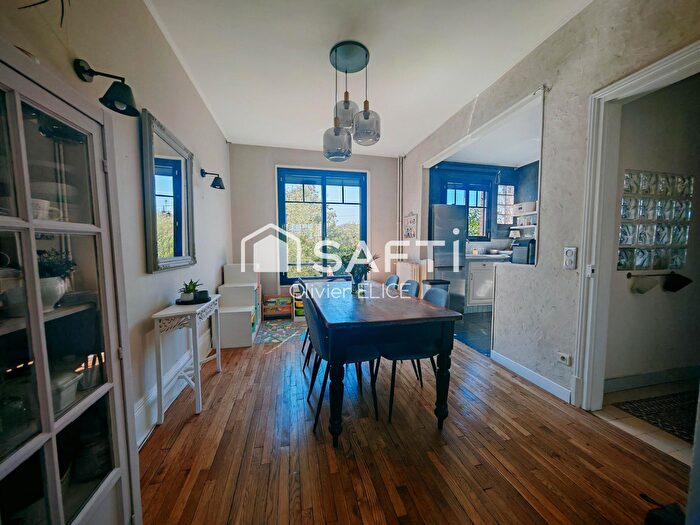 Maison à vendre - Creil, Voltaire, Gare - 5 pièces - 4 chambres