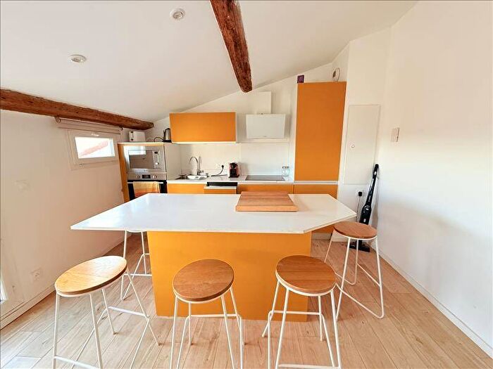 Appartement à louer - Centre Ville, Fréjus - 2 pièces - 1 chambre