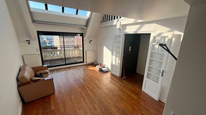 Appartement à louer - Village, Fontenay-sous-Bois - 3 pièces - 2 chambres