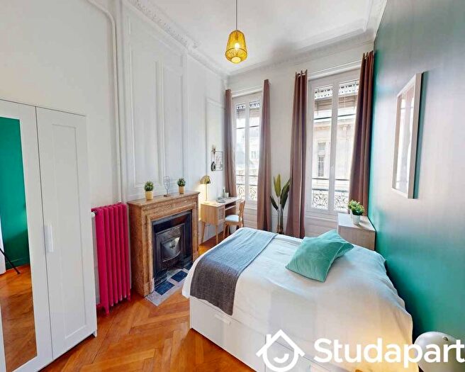 Appartement 1 pièce à Guillotière, Lyon 7ème arrondissement, à louer