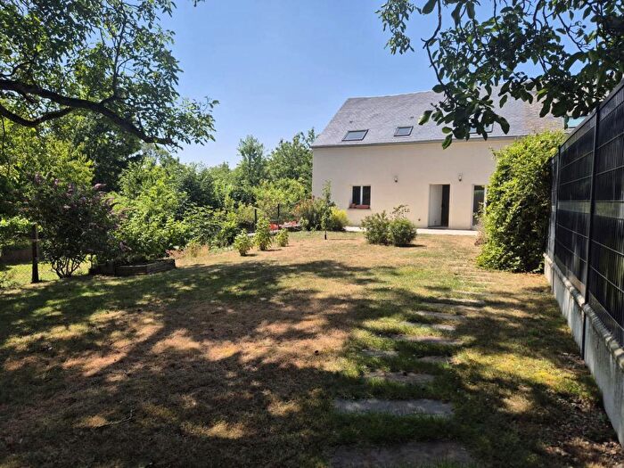 Maison 6 pièces à Écrosnes, à vendre