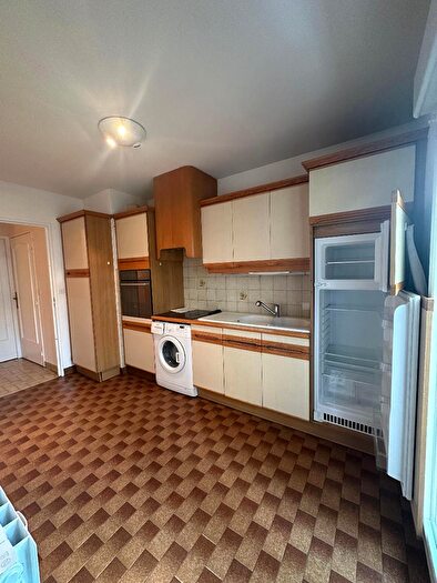 Appartement à louer - Saint-Étienne, La Terrasse, Bel Air, Bergson, Carnot - 3 pièces - 1 chambre