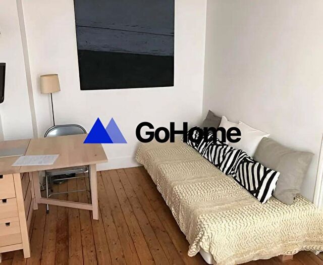 Appartement à louer - Pernety, Paris ème arrondissement - 2 pièces - 1 chambre