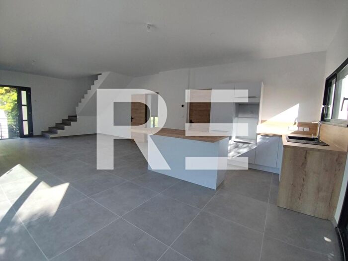 Maison à vendre - Saint-Christol-lès-Alès - 4 pièces - 3 chambres