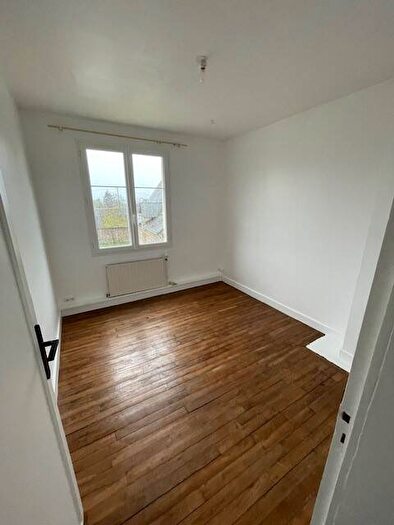 Maison à louer - Noyal-Pontivy - 5 pièces - 3 chambres