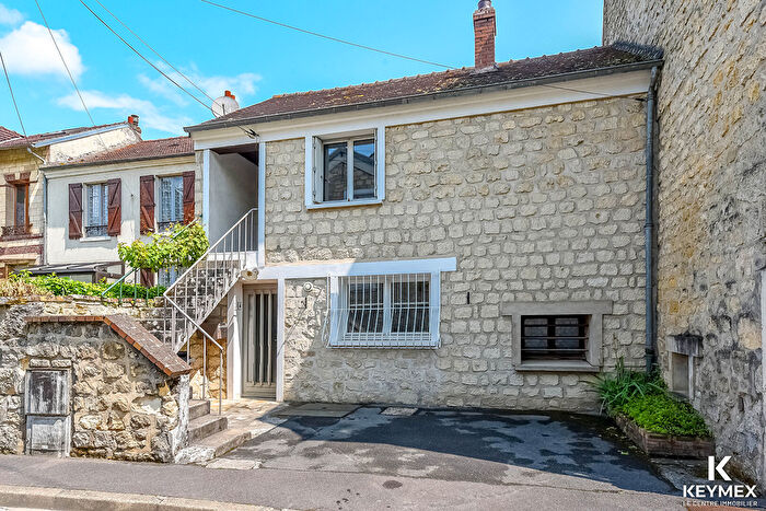Maison 6 pièces à vendre à Valmondois