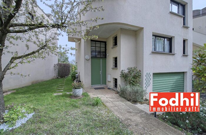 Maison 6 pièces à vendre à Châtenay-Malabry, Justice