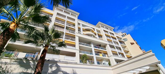 Appartement à vendre - Nice, Saint-Sylvestre - 2 pièces - 1 chambre