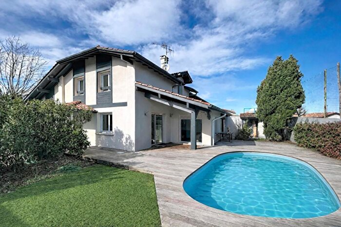 Maison à vendre - Anglet, Chassin - 6 pièces - 4 chambres