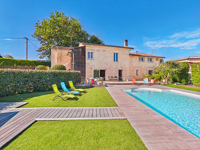 Maison 9 pièces à vendre - Quinsac