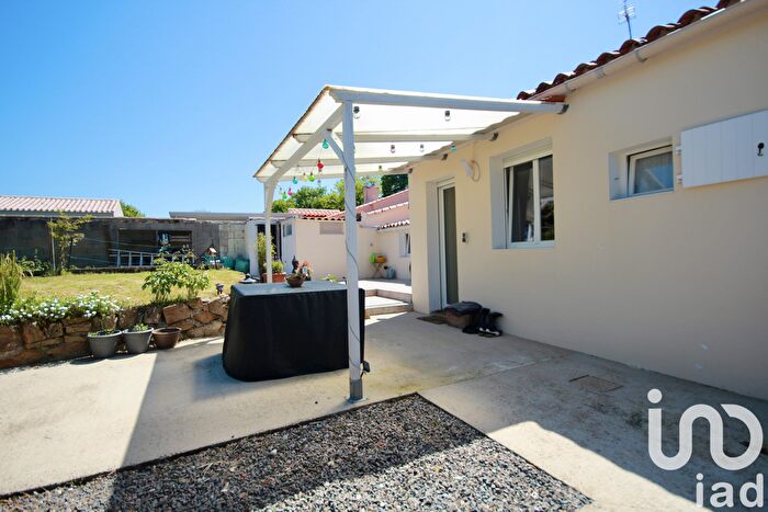 Maison à vendre - Sainte-Foy - 5 pièces - 3 chambres