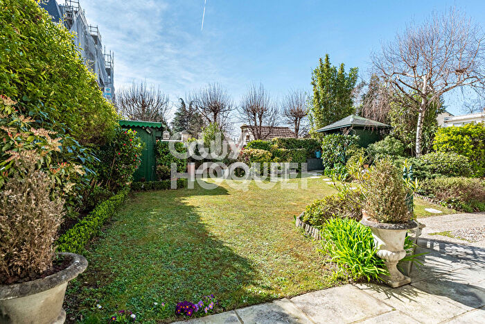 Maison à vendre - Courbevoie, Bécon - 7 pièces - 5 chambres