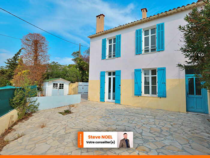 Maison à vendre - Cannes, Croix des Gardes - 6 pièces - 3 chambres