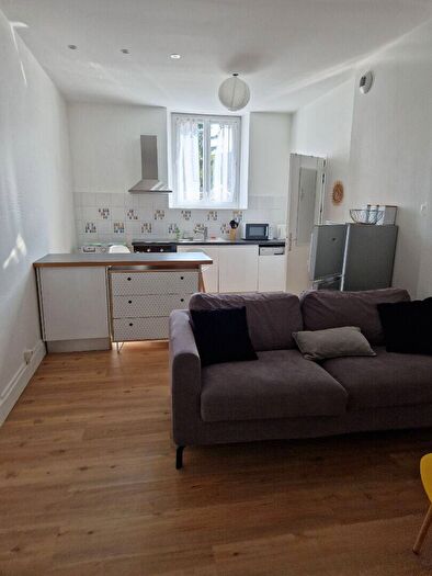 Appartement 2 pièces à Nierme et Geilles, Oyonnax, à louer