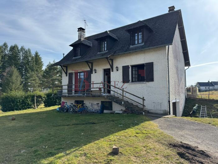 Maison 7 pièces à Clergoux, à vendre
