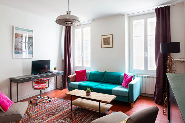 Appartement 2 pièces à Marseille 2ème, Hôtel de ville, à louer