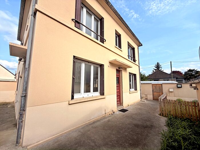 Maison à vendre - Nogent-sur-Oise, Carnot, Europe, Pont Royal - 6 pièces - 4 chambres