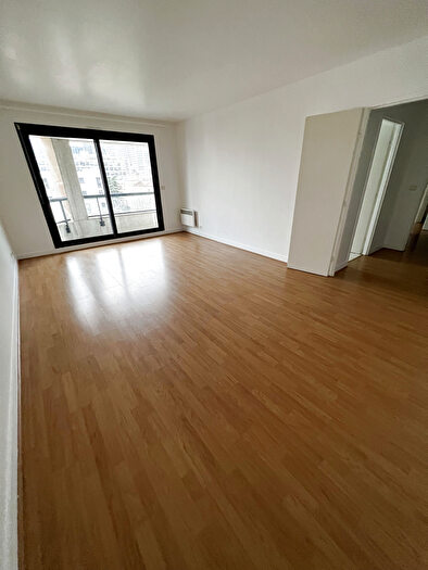 Appartement 3 pièces à louer à Courbevoie, Gambetta, La Défense