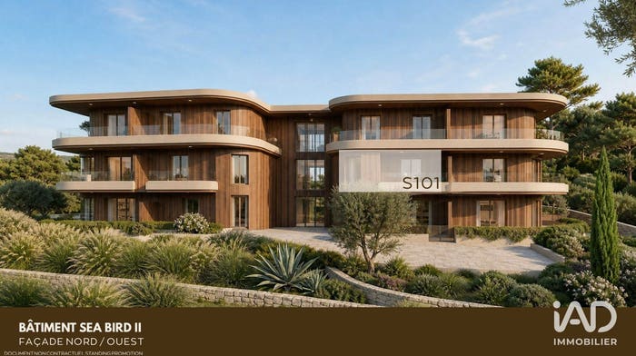 Appartement 6 pièces à Saint-Hilaire-Saint-Florent, Saint-Hilaire, à vendre