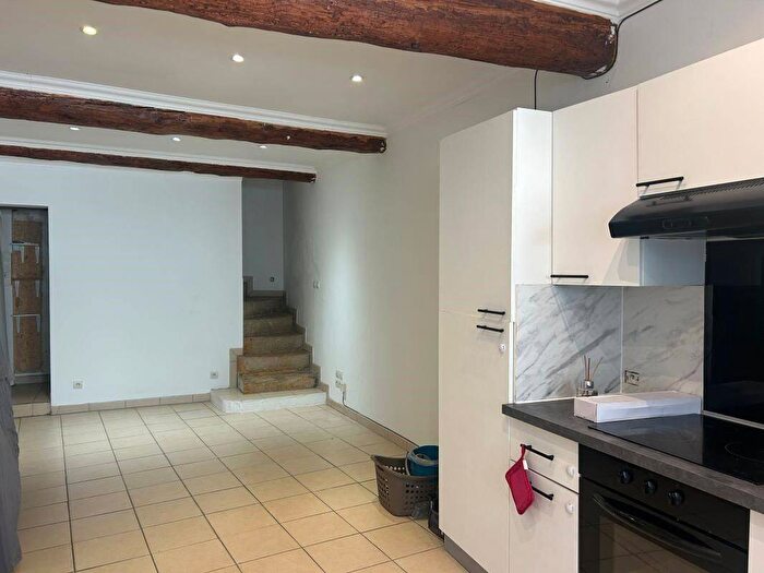 Maison 3 pièces à Beauvoisin, à louer