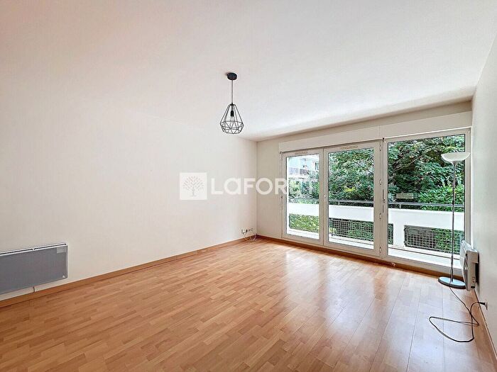 Appartement à louer - Faubourg de lArche, Courbevoie - 2 pièces - 1 chambre