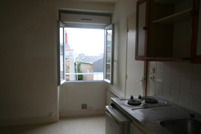 Nantes, Hauts-Pavés, Saint-Pasquier, Saint-Félix, Université - Appartement 1 pièce à louer