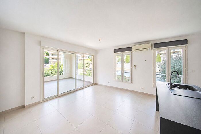 Appartement 4 pièces à louer à Lupino, Bastia