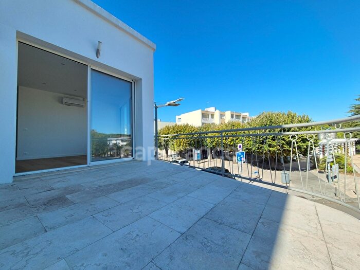 Appartement à vendre - Saint-Palais-sur-Mer - 3 pièces - 2 chambres