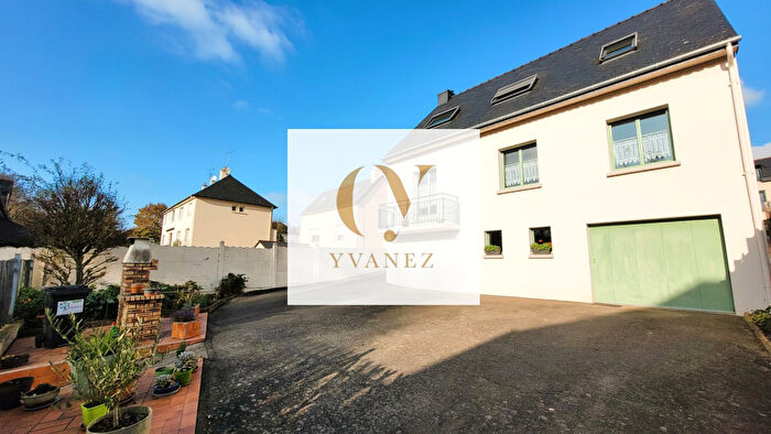 Maison à vendre - Châteaugiron - 7 pièces - 5 chambres