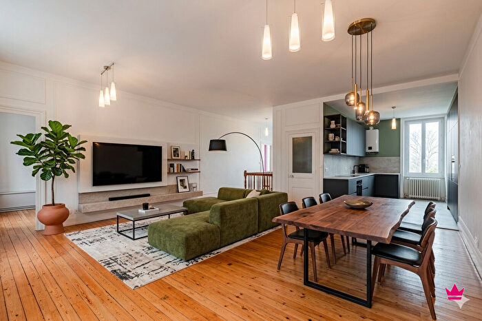 Appartement 4 pièces à Pont-de-Chéruy, à vendre