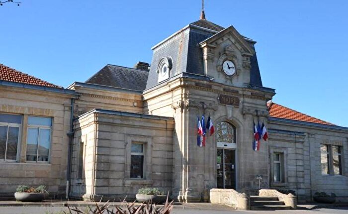 Maison à louer - Ambarès-et-Lagrave - 2 pièces - 1 chambre