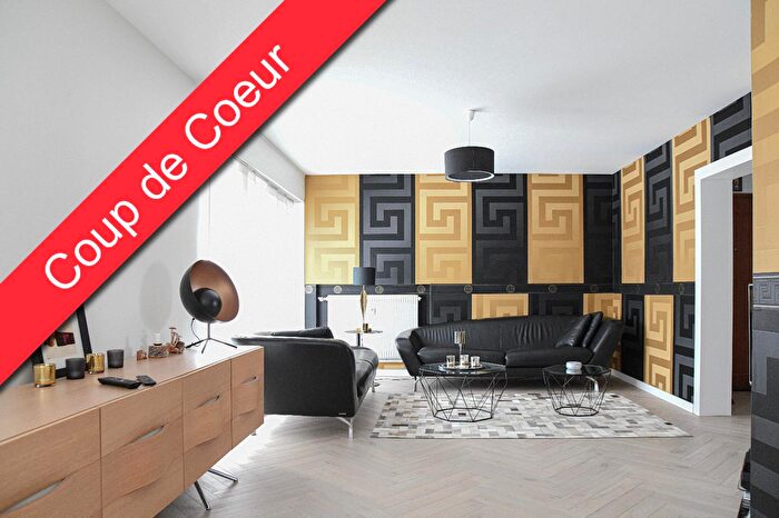 Appartement à vendre - Béthune, Centre-ville - 4 pièces - 2 chambres