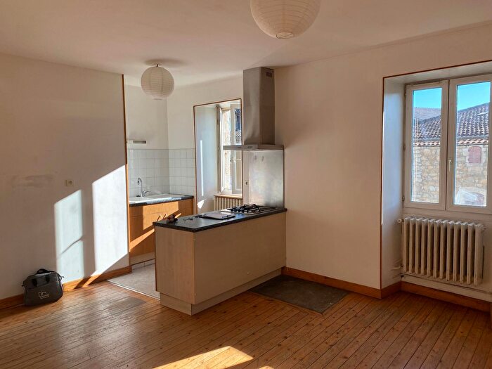 Appartement à louer - Lablachère - 3 pièces - 2 chambres