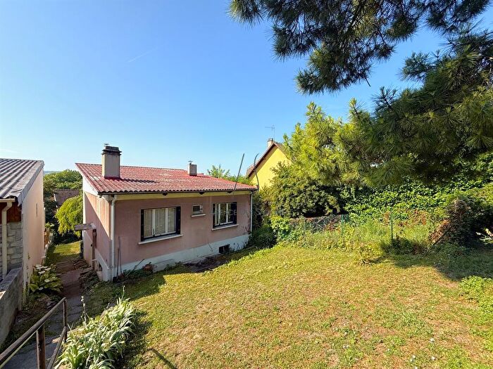 Maison 5 pièces à Chatou, à vendre