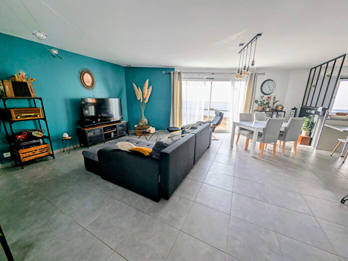 Maison à vendre - Apremont - 5 pièces - 3 chambres